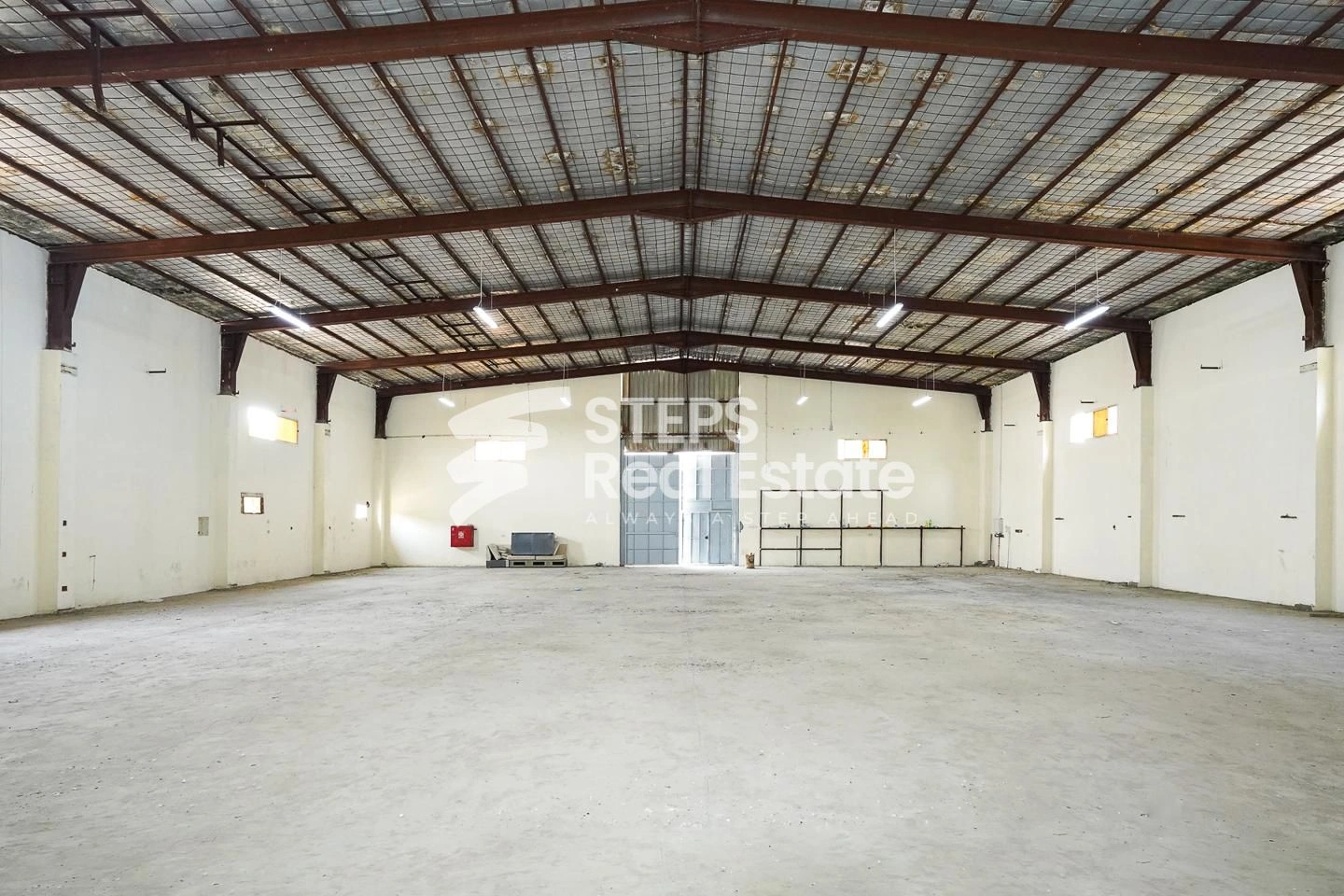700 sqm Warehouse for rent in industrial area, Qatar.