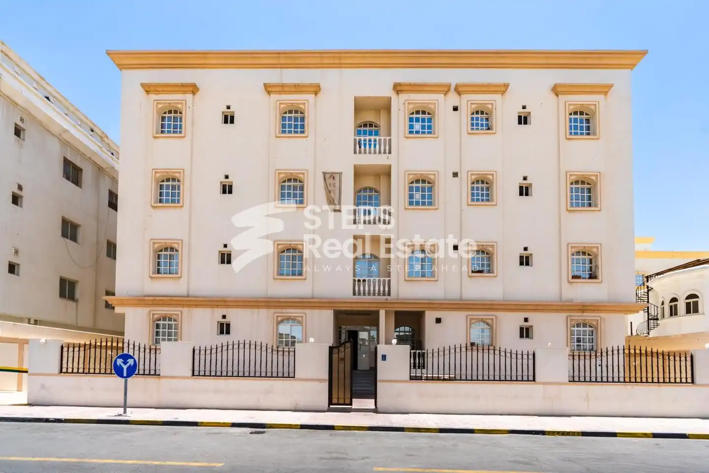 Unfurnished apartment for rent in Qatar with 3 bedrooms